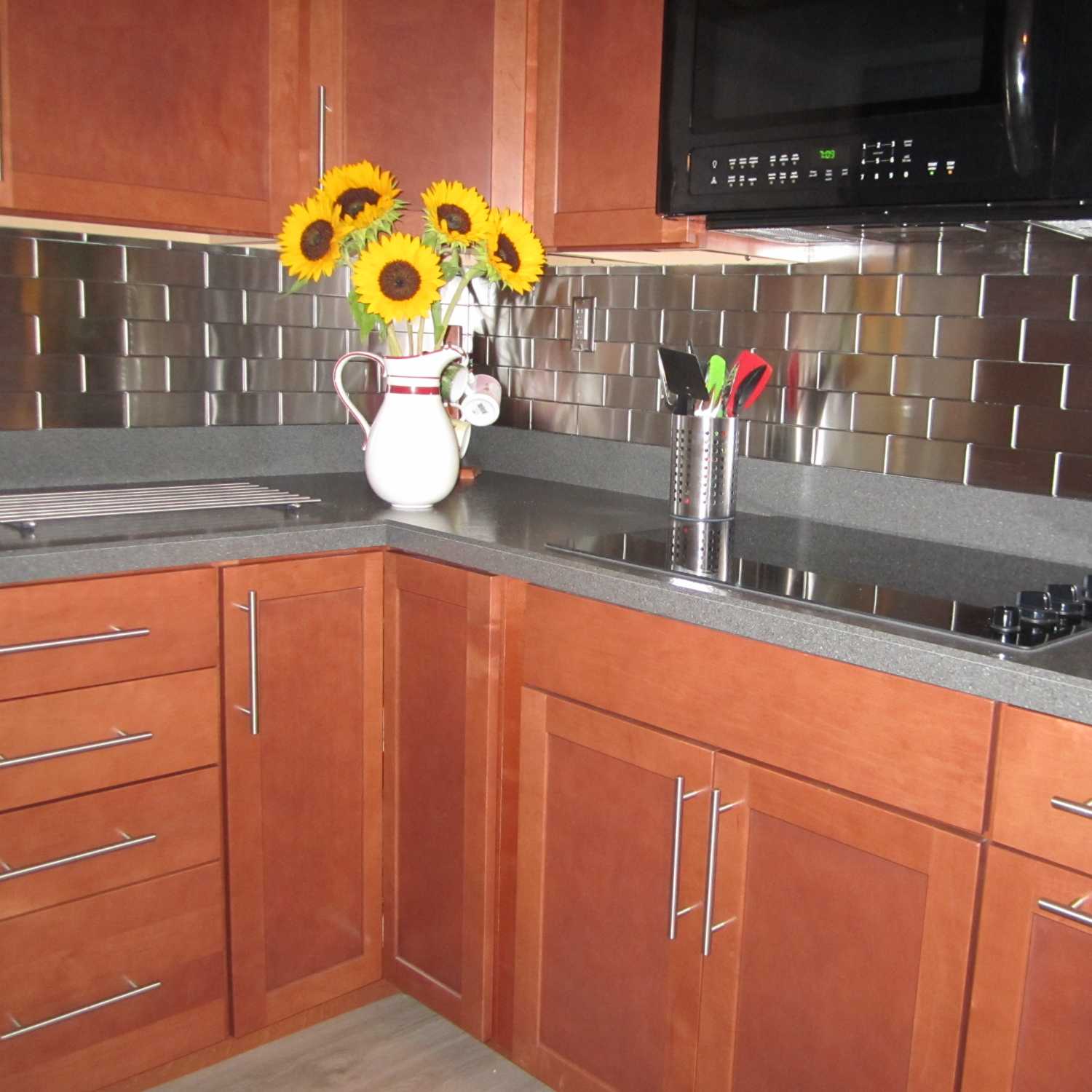 Premium Stainless Steel Tiles for Timeless Elegance | Stainless Steel Tile